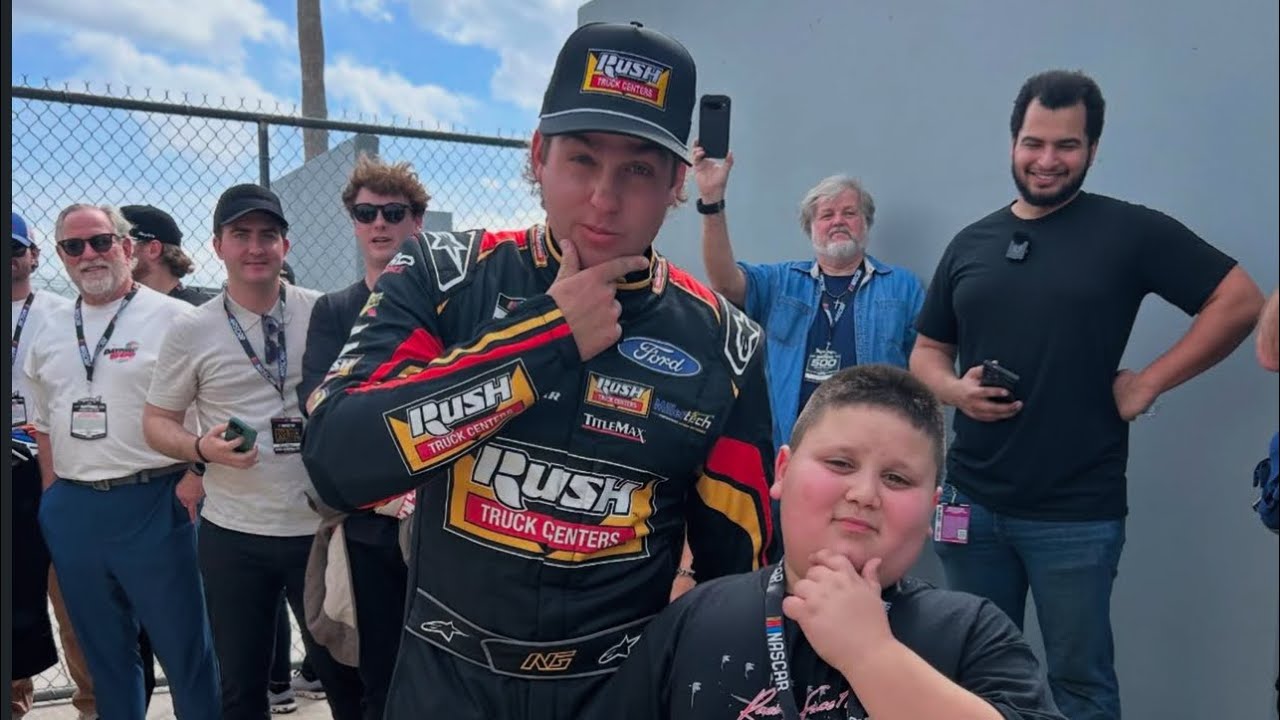 The Rizzler being interviewed by NASCAR on FOX 😭😭 - YouTube