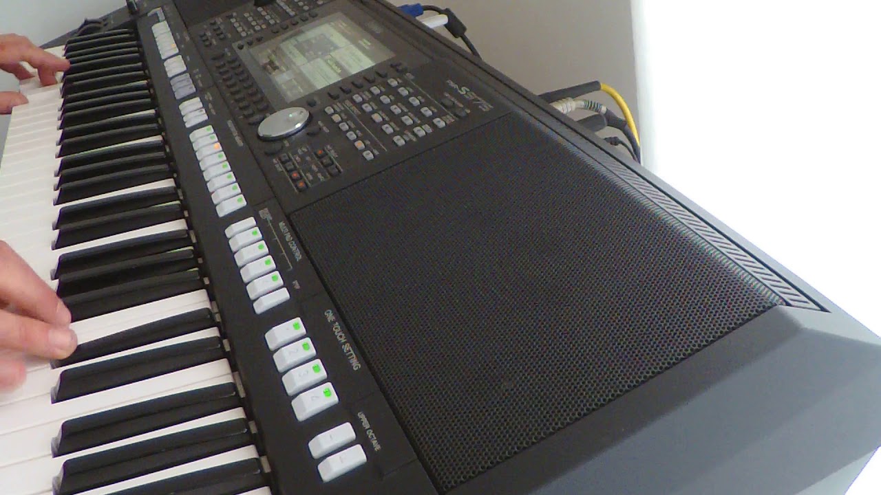 Yamaha PSR S975 "once upon a time in the west" - YouTube