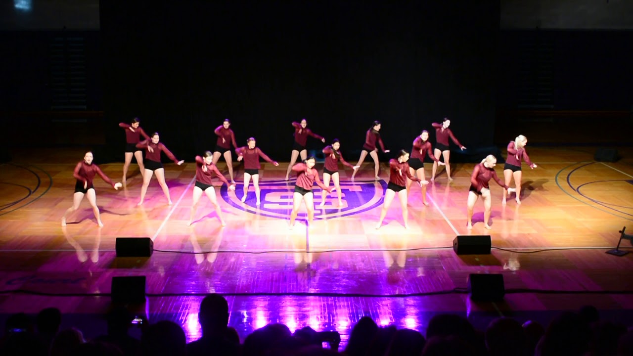 UST Dance Club Team Force contemporary - "Writer in the Dark" - YouTube