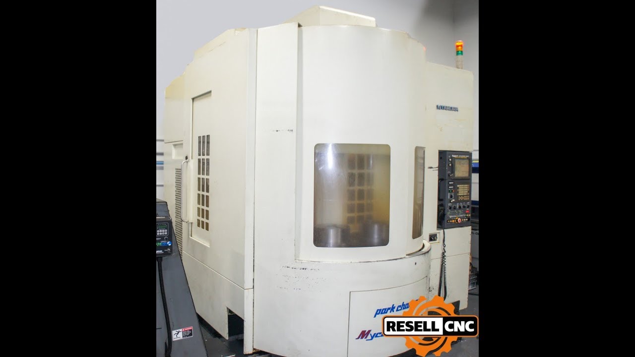 Kitamura MyCenter 3XiF (2007) 2 Pallet CNC Vertical Mill - YouTube