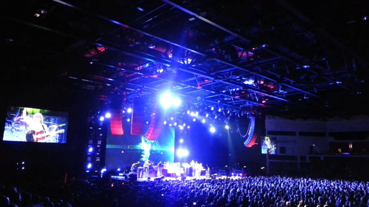 The Who "Who Are You " @ Cardiff Motorpoint Arena - YouTube