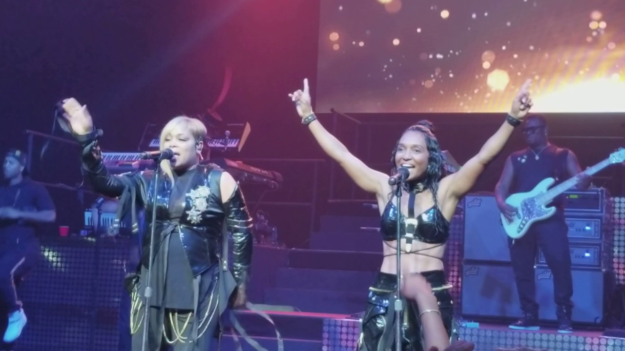 TLC - Diggin' On You (2017 Concert Performance) - YouTube
