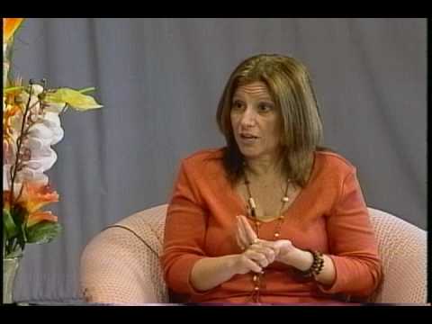 Ramona Chat's with Actor Susan Farese Part Two - YouTube