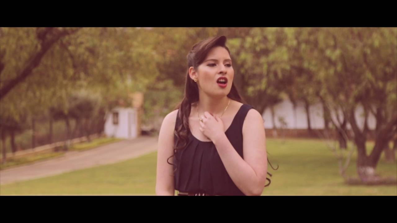 Bertha Elena - Sin Eternidad (Official Video) - YouTube