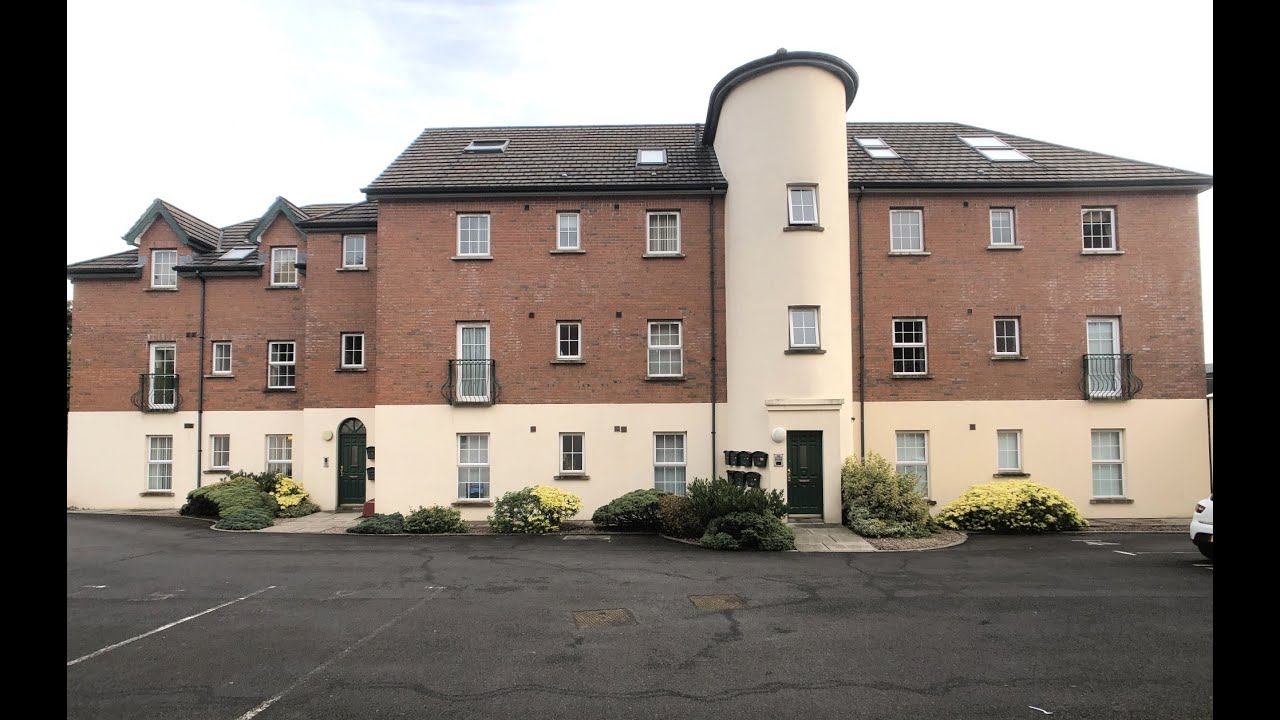 10 Pipers Field Dundonald - YouTube