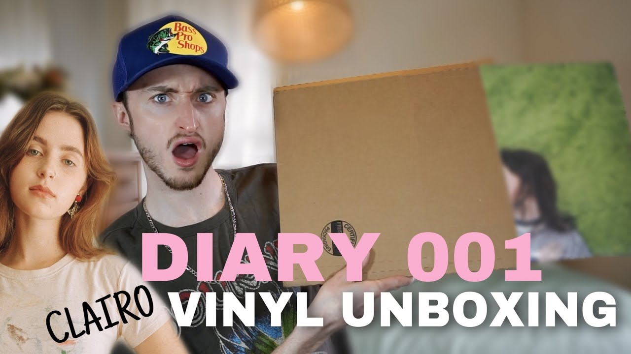 Vinyl Unboxing Clairo Diary 001 (Original Pressing) - YouTube