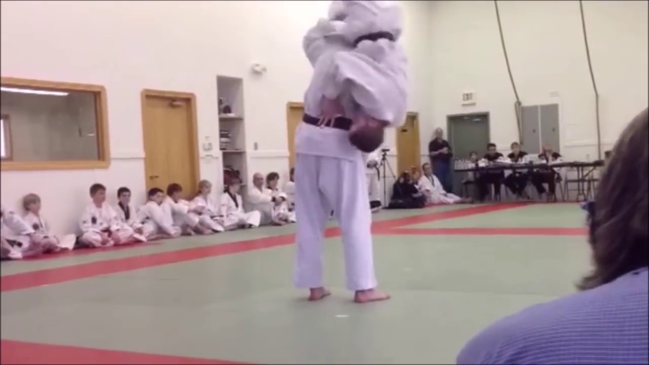 Aaron Lapointe judo highlight - YouTube