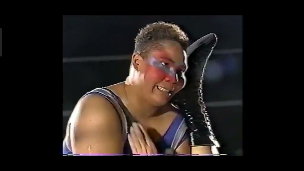 全日女摔 Erika Shishido (宍戸 江利花 1.65cm 103kg 14分孽玩暈 三田英津子（Etsuko Mita）174s 75kg - YouTube