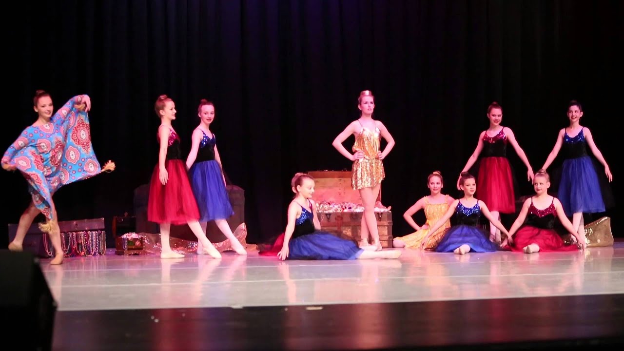 Nicole as Magic Carpet in Alabama Dance Academy's "Aladdin" - YouTube