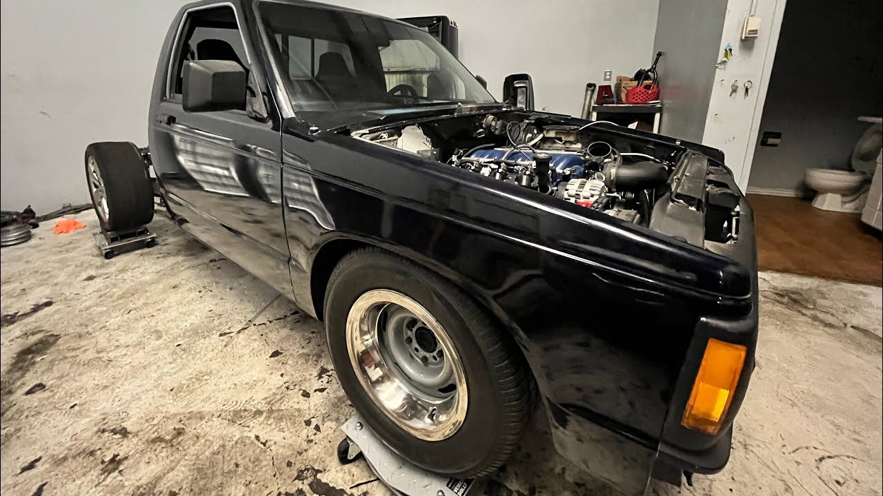 PROGESS EVERYWHERE LS3 S10 AND VINYL WRAPS - YouTube