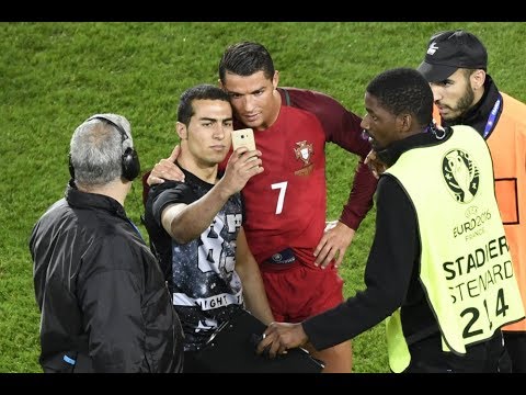 Cristiano Ronaldo made a young fan's day by signing his shirt