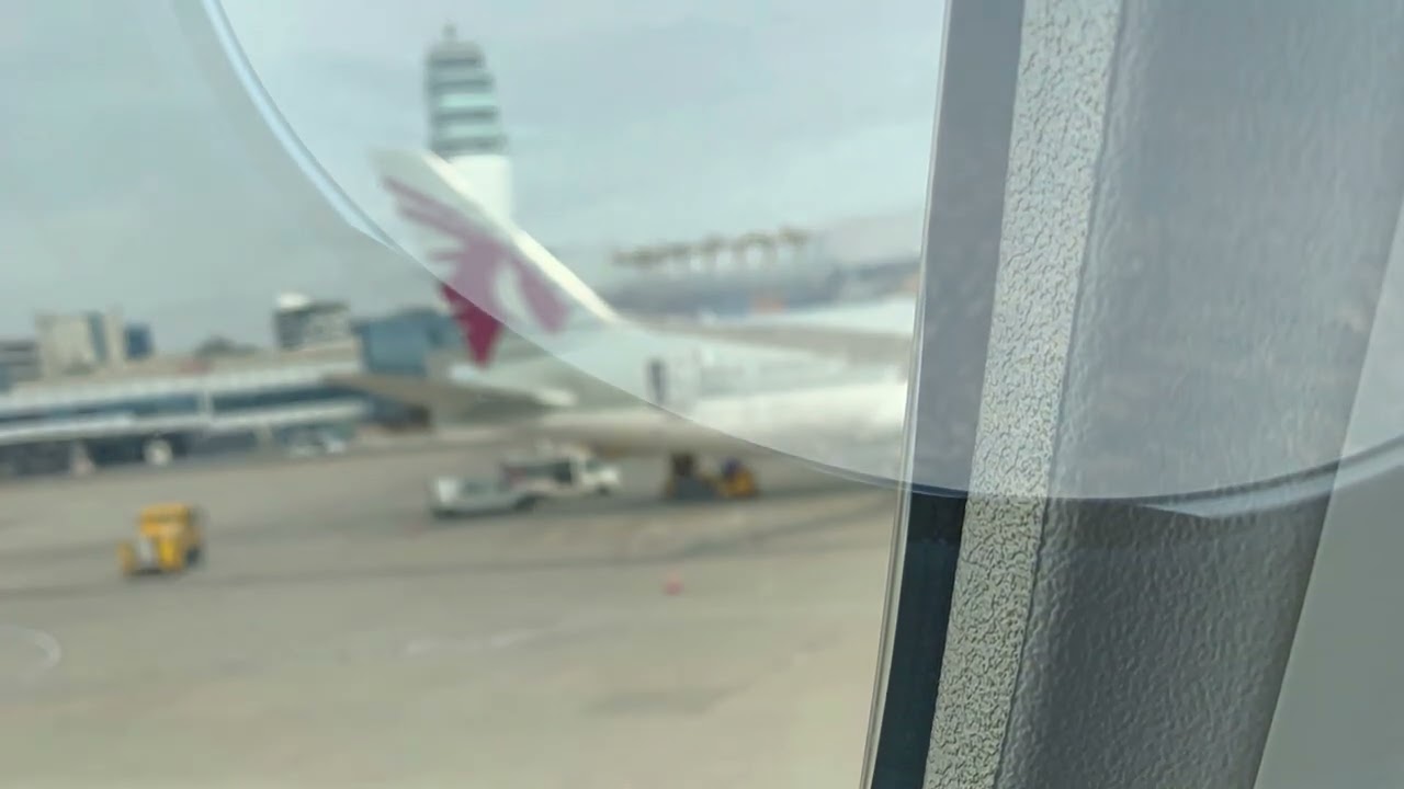 Part 8: Quality issues on the Boeing 787 - YouTube