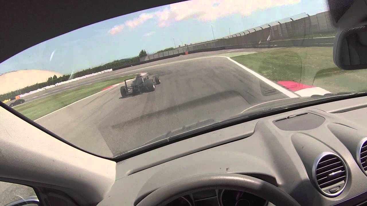 Adria Raceway - Mercedes ML 500 / 550 chasing Ferrari California - YouTube