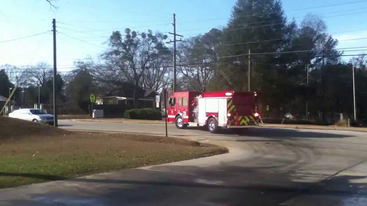 Dekalb County Fire Rescue - Engine 11 - YouTube