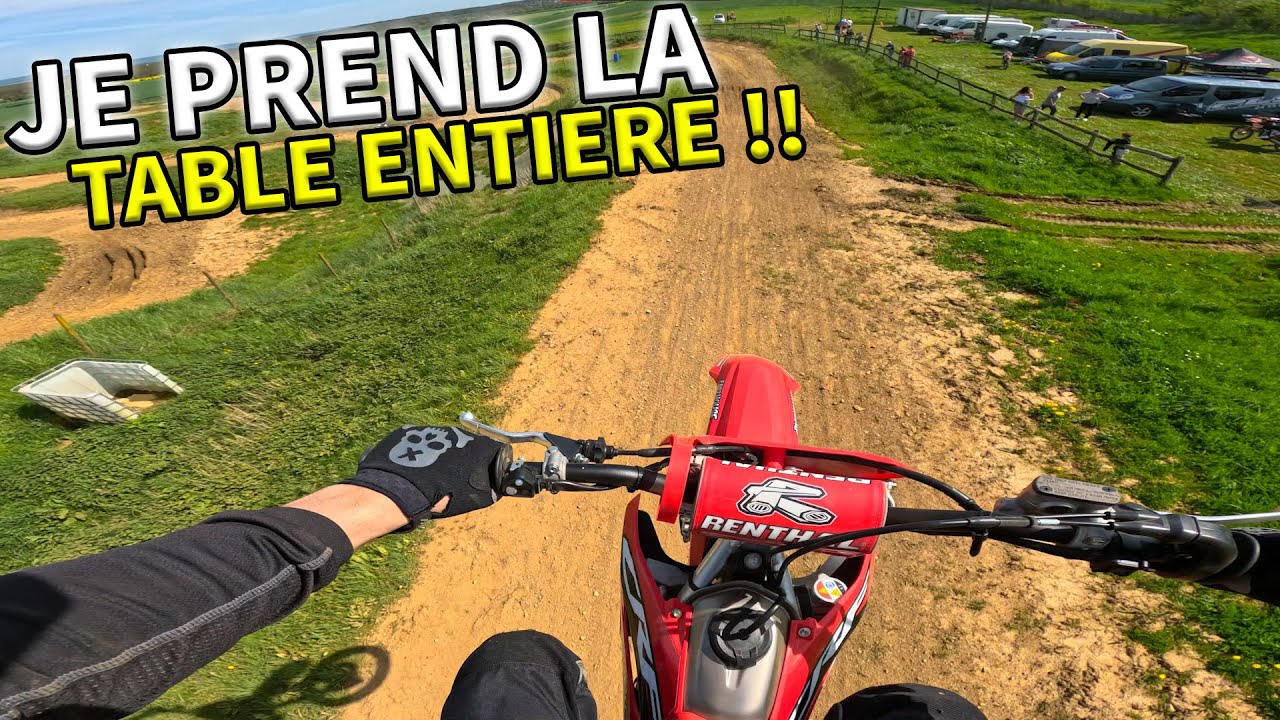 JE SAUTE UNE ENORME TABLE ENTIERE !!!!!!! (250 CRF) - YouTube