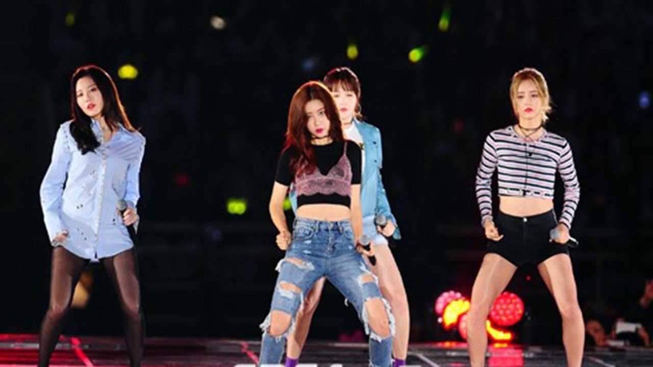 걸스데이(Girl's day) 'Something' 무대 (BOF 개막식) [통통영상] - YouTube