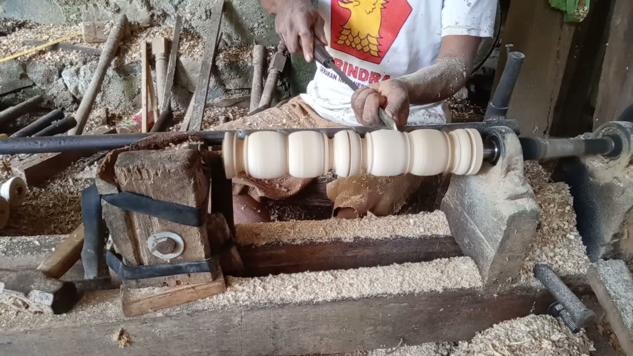 TUTORIAL MENGGUNAKAN MESIN BUBUT - KONVENSIONAL - YouTube