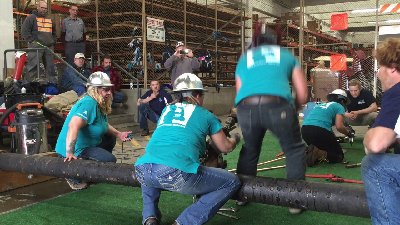 Tacoma Water's first women's tapping team - YouTube