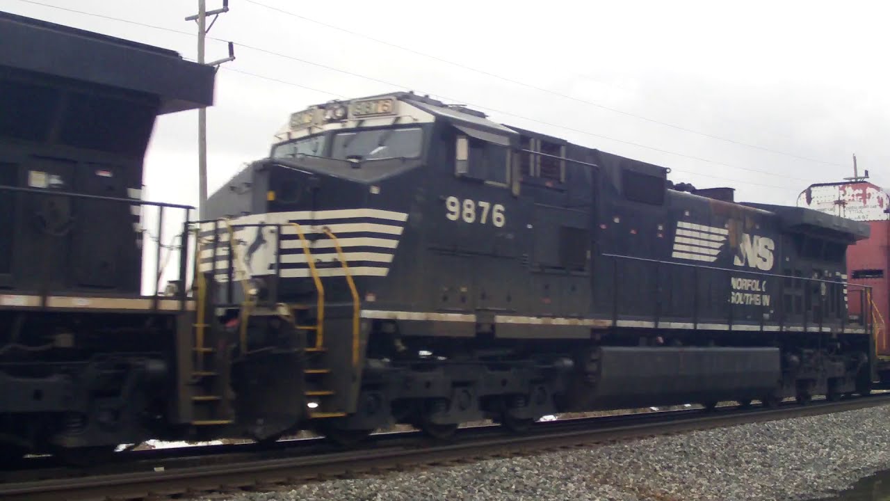 NS 32N @ CLYMERS, IN 2 28 21 NS 8020 NS 9876 NS 1825DPU - YouTube