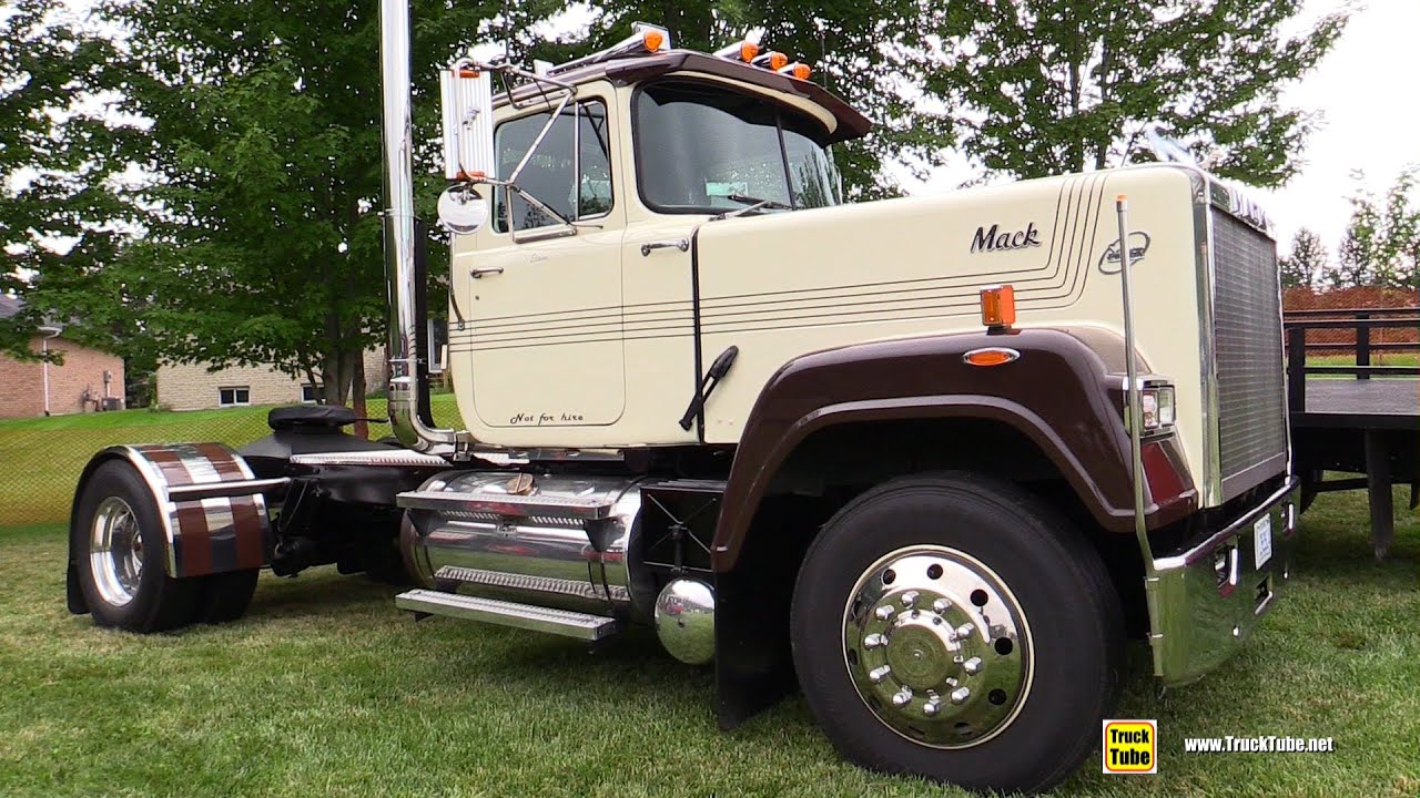 1988 Mack Superliner Perfectly Restored Vintage Truck - Exterior ...