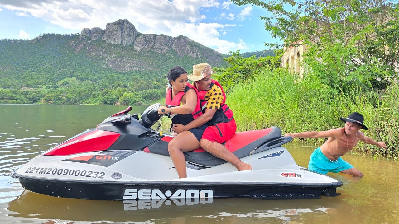 MAYKINHO SE DEU BEM COM MARIANA NO JET-SKI DE SEU MARCOLINO 1 - YouTube