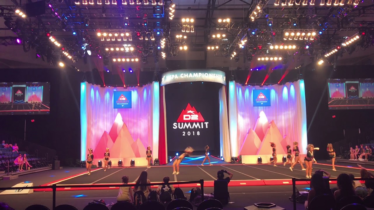 D2 Summit - Texas Cheer AllStars Sr. 4 - YouTube