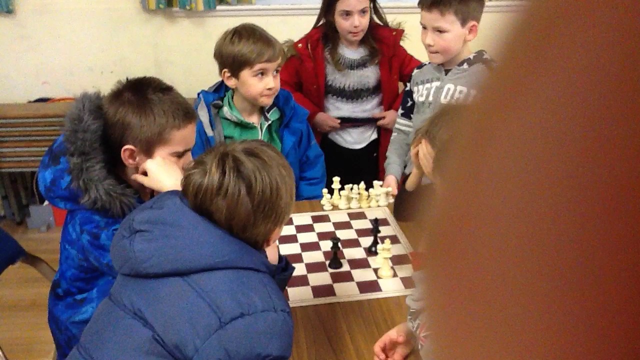 Children study chess endgame Queen vs Pawn - YouTube