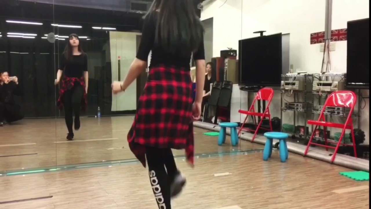 AOA-Bing Bing Dance Tutorial by YiFan - YouTube
