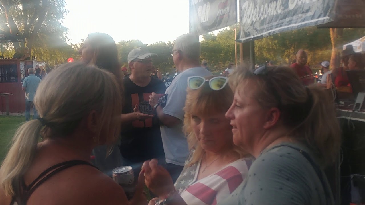 Billie Jean performed by Ledfoot at Red Rock in Rowena SD - YouTube