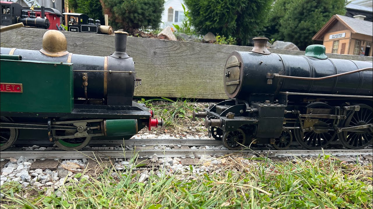 Fall steam on the Emmeyville. Fet. LBSC Juliet and Maisie - YouTube