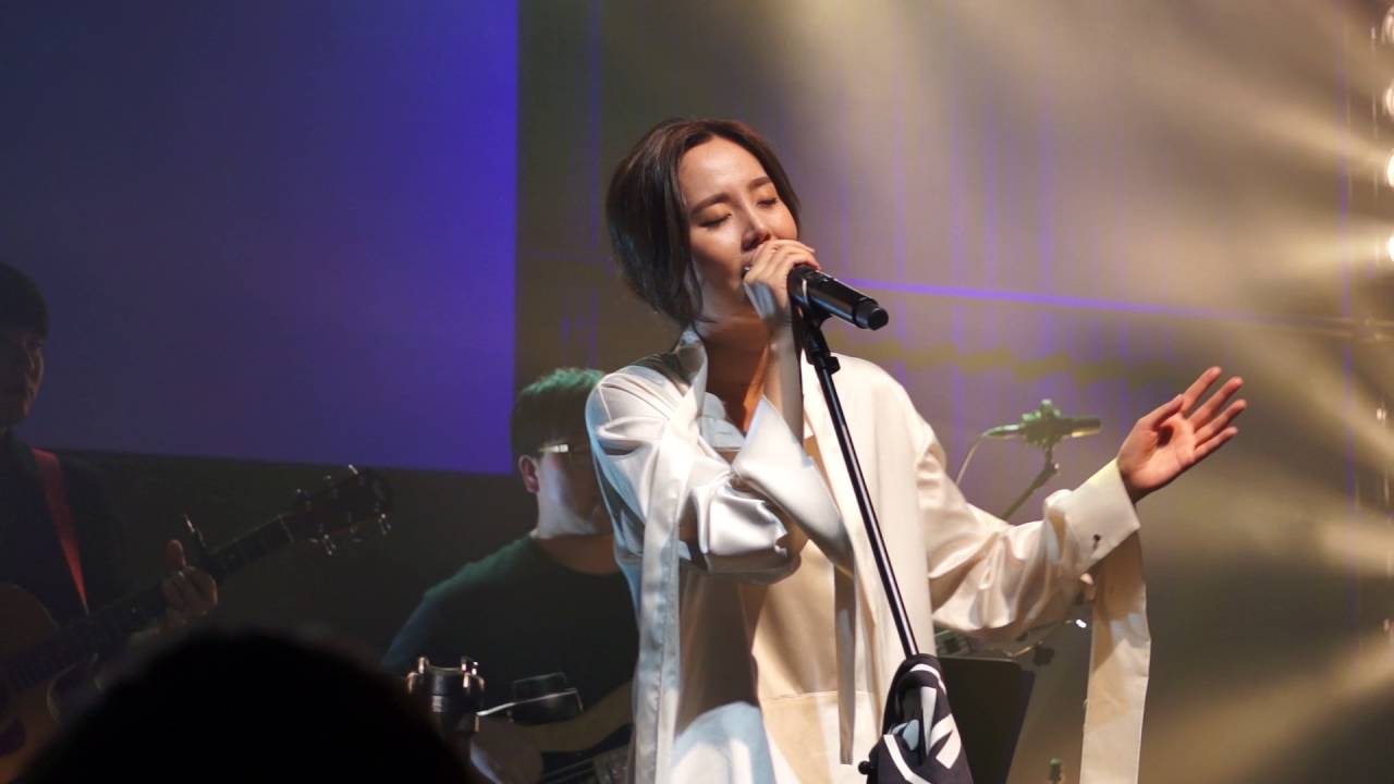 161009 프롬(fromm) - 불꽃놀이 (ERICA 발매 기념 콘서트) - YouTube