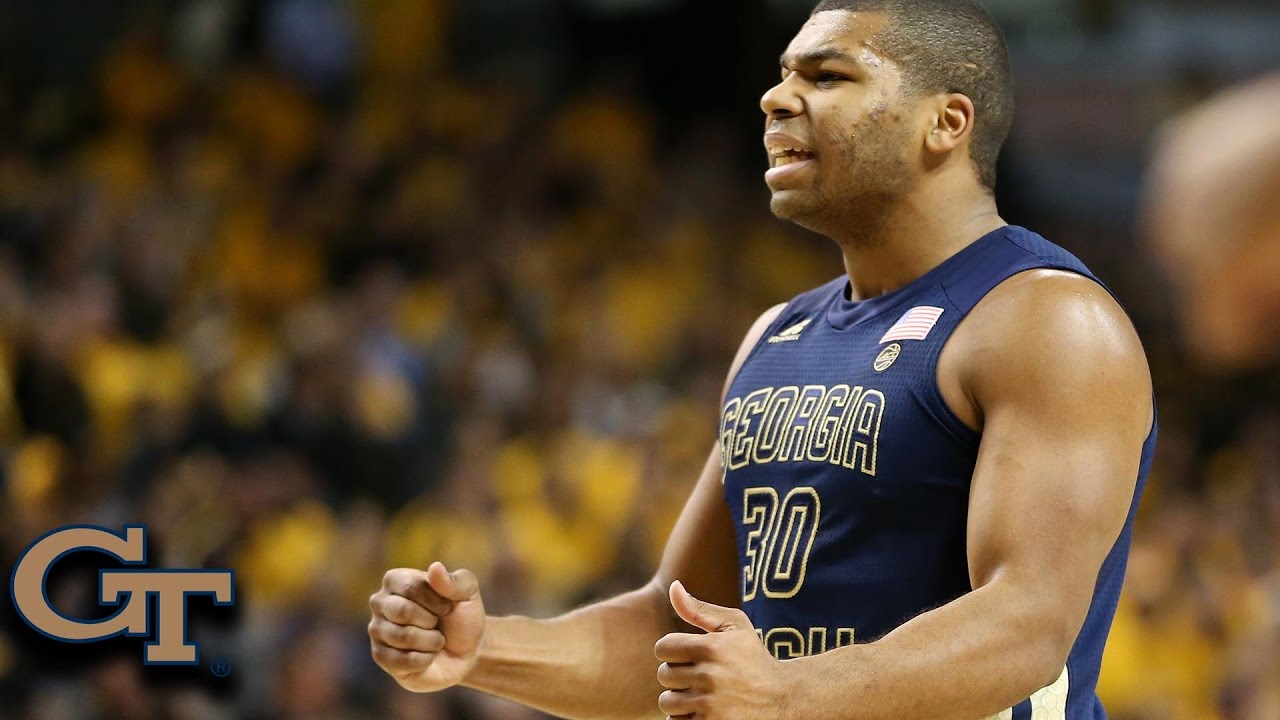 3/4 Court Buzzer Beater By Georgia Tech's Corey Heyward - YouTube