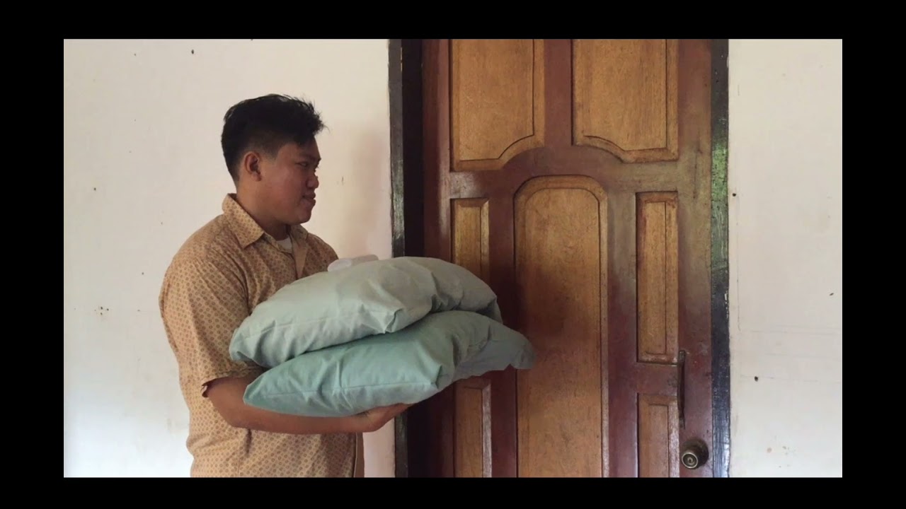 Handling & Delivering Guest Request - YouTube