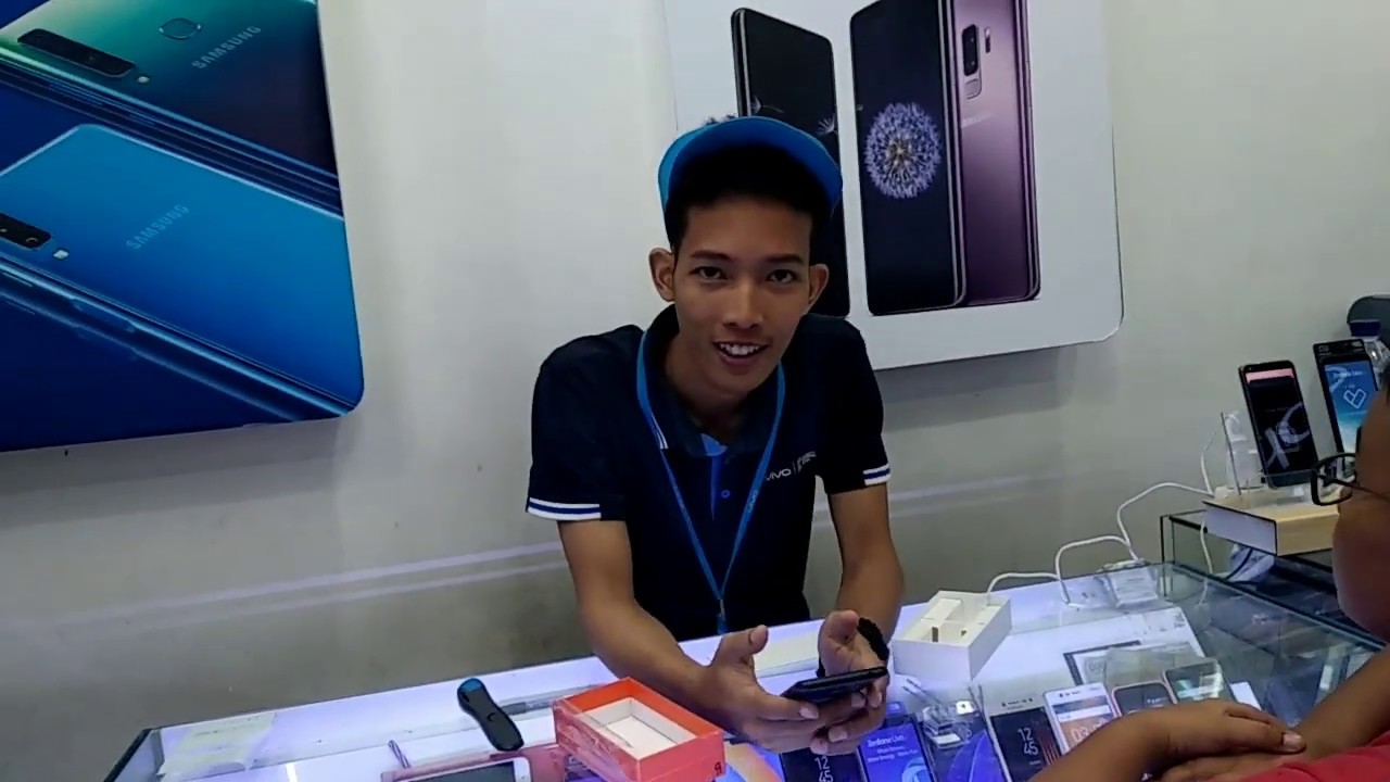 Beli handphone di Venus Celluler World Trade Center (WTC) Lantai 2 ...