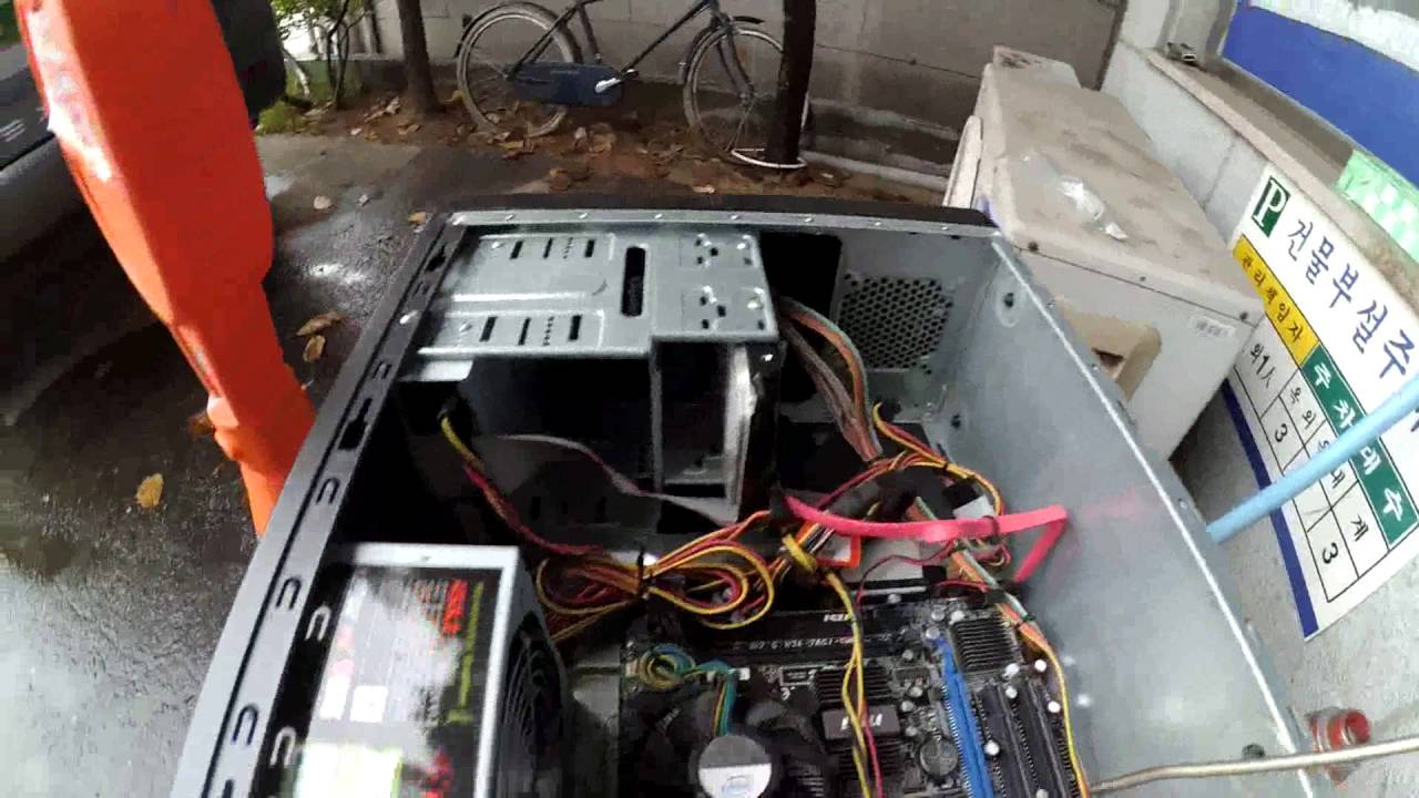 cleaning dust out of pc. cpu cooler dust. 컴퓨터 먼지제거 3번째 입니다. - YouTube