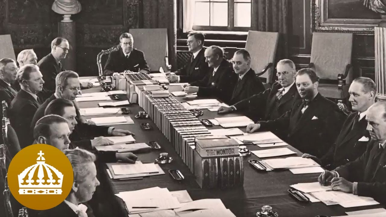 Part 4. The development of democracy - YouTube