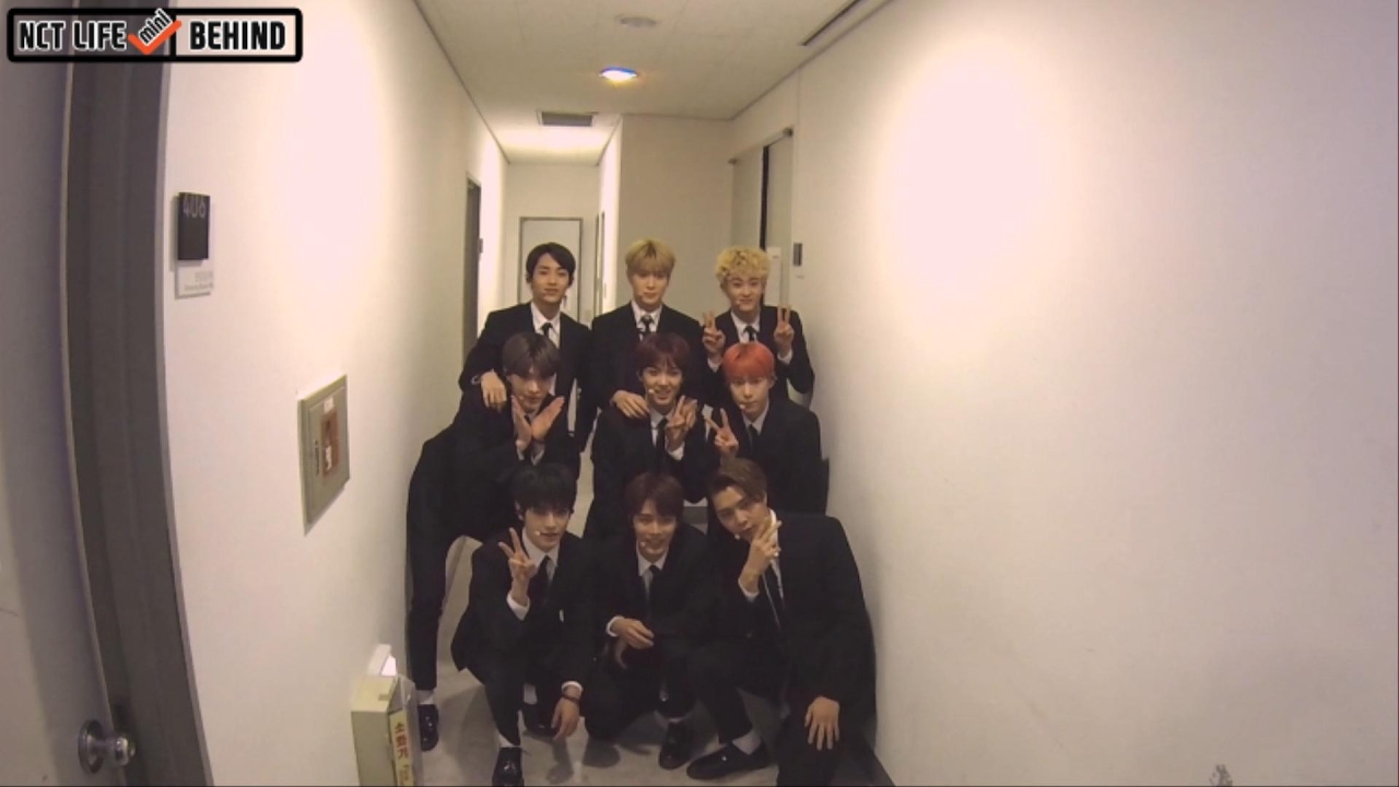 [NCT #127 LIMITLESS EVENT] NCT 127_Mini Fan Meeting_대기실 비하인드 - YouTube