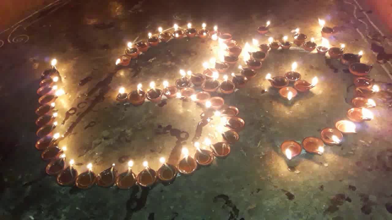 Bandalli bettanaya temple - YouTube