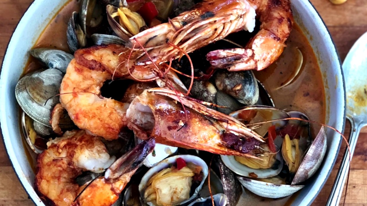A Celebrity Chef Cooks A Spanish inspired Dish In EuroCAST YouTube a-celebrity-chef-cooks-a-spanish-inspired-dish-in-eurocast-youtube