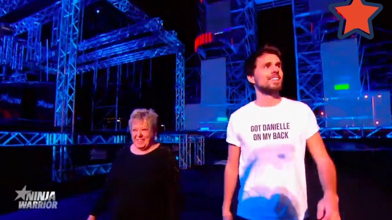 DANIELLE DANS NINJA WARRIOR - YouTube