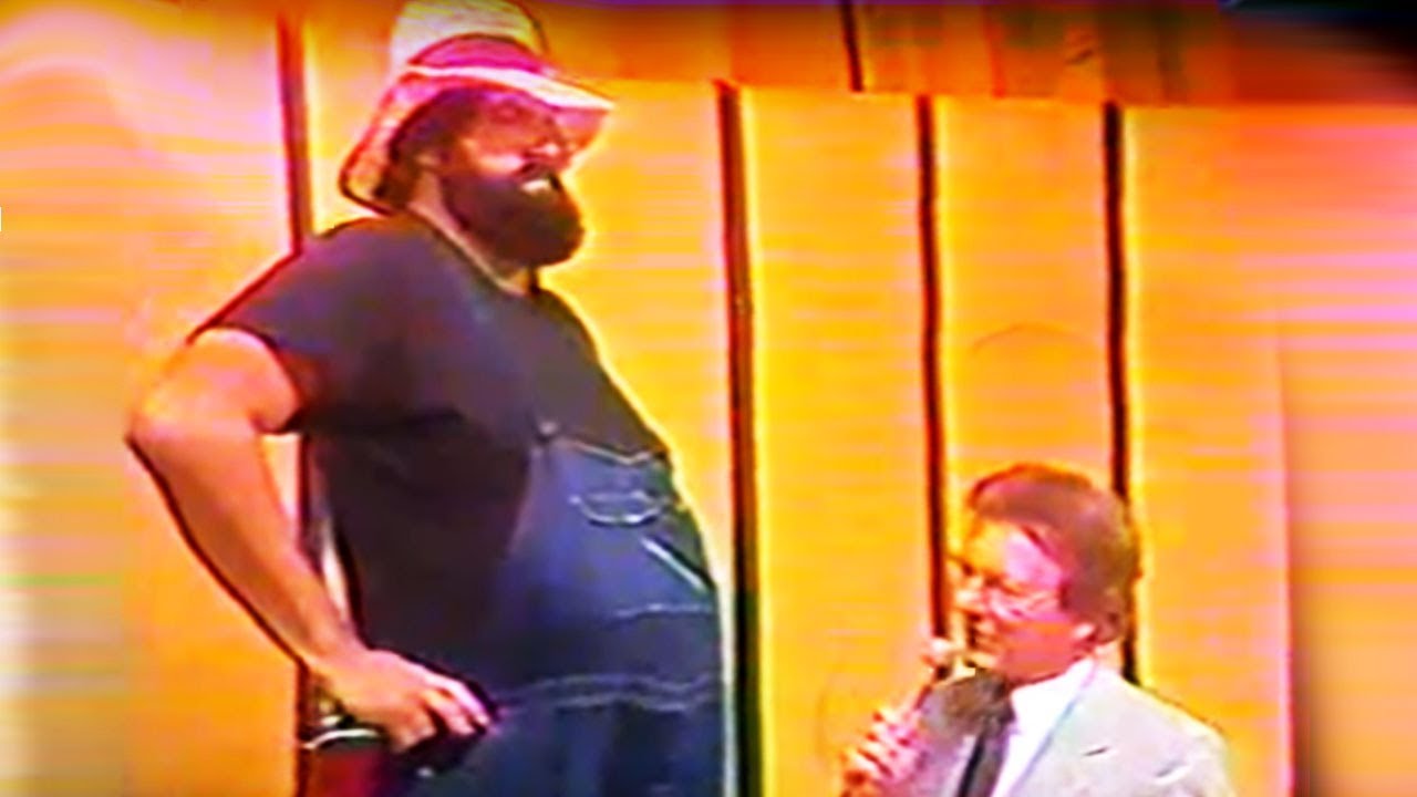 World's Tallest Wrestlers - Silo Sam - YouTube