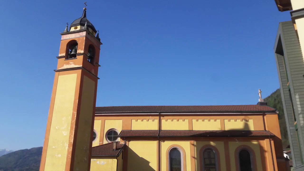 Campane di Vigo Rendena - YouTube