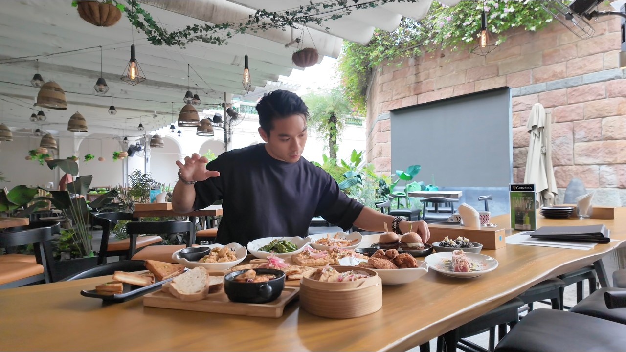 Filming a Restaurant | Behind the Scenes Food Filming - YouTube