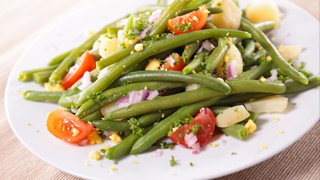 Recette : Salade haricots verts et tomates - YouTube