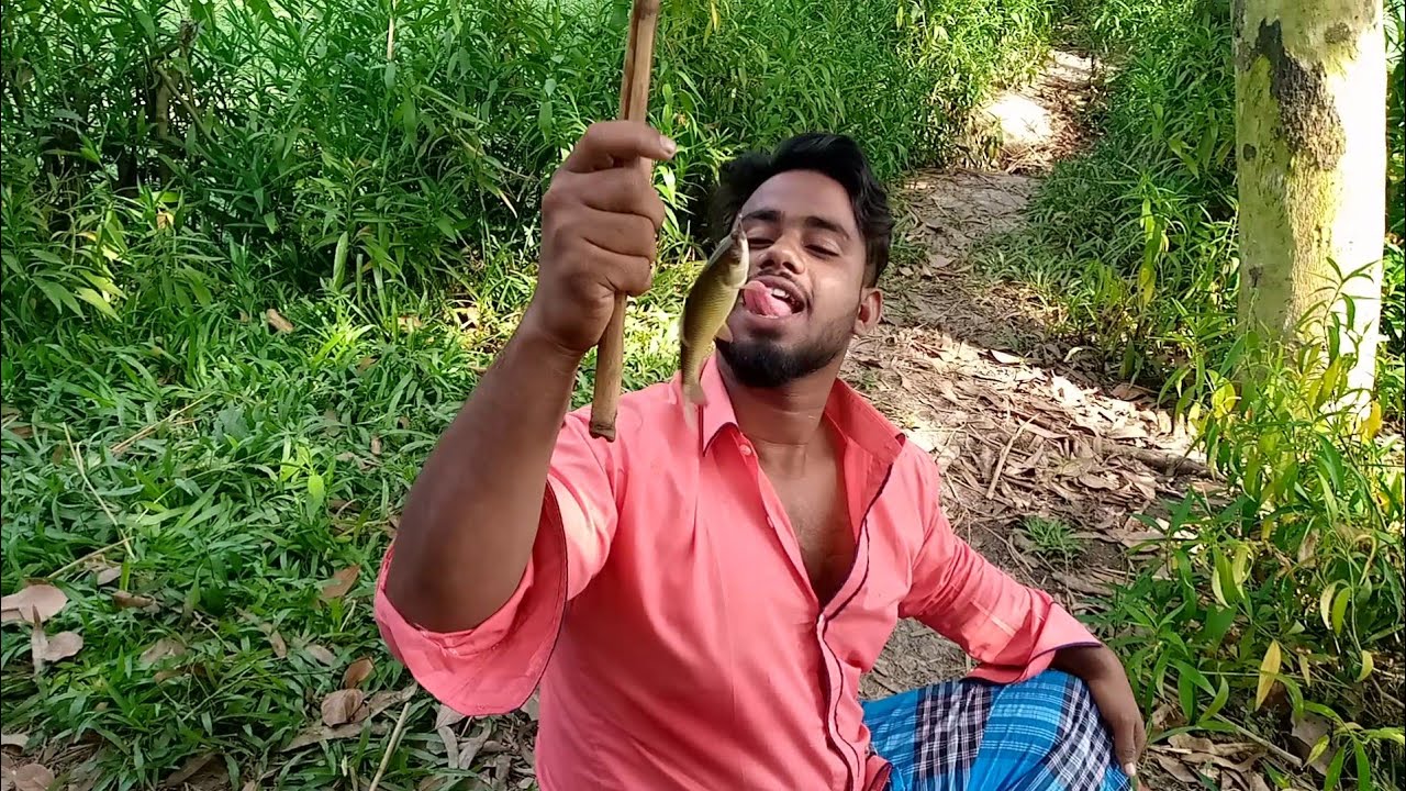 কালবাউস মাছ কী ভাবে কামরে খাই দেখুন##See how Kalbouse eats fish in the ...