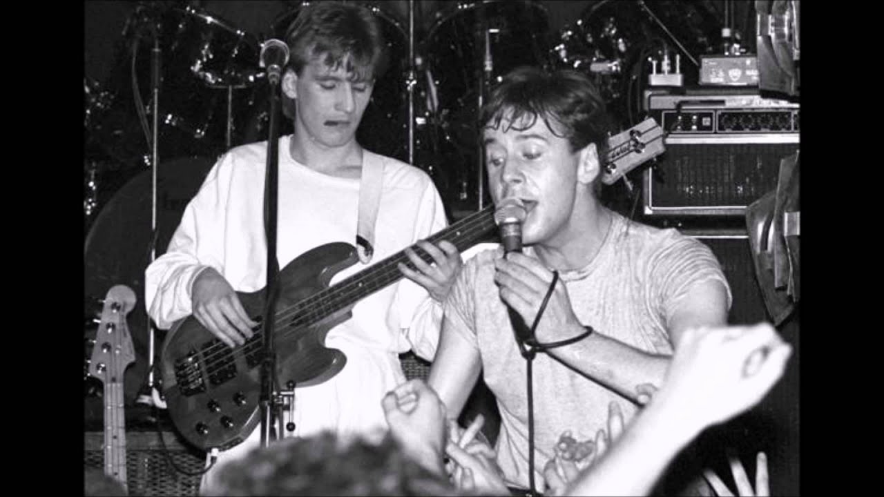 Jim Kerr (Simple Minds) interview - 1984: Not quite the beginning but a ...