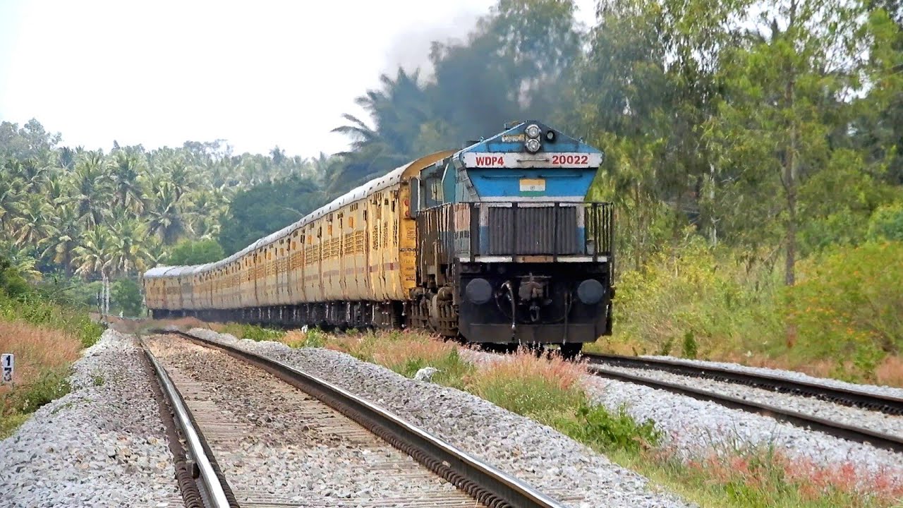 [4K]: 20 in 1 Hi-Speed Diesel powered Trains: SWR Pure Diesel Paradise ...