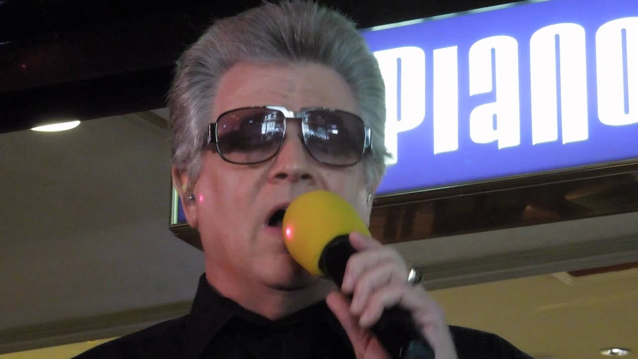 Walking In The Rain - Chuck Rawlings - YouTube