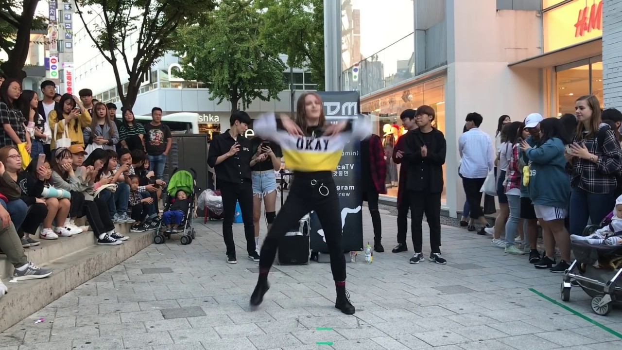 [180926]"kpop dance"추석특집#2 갓동민댄스버스킹(God DongMin,황동민) - YouTube
