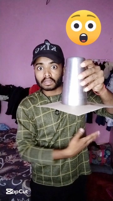 glass water magic trick 😱😱😱 #youtubeshorts #invisiblemagic #magic # ...